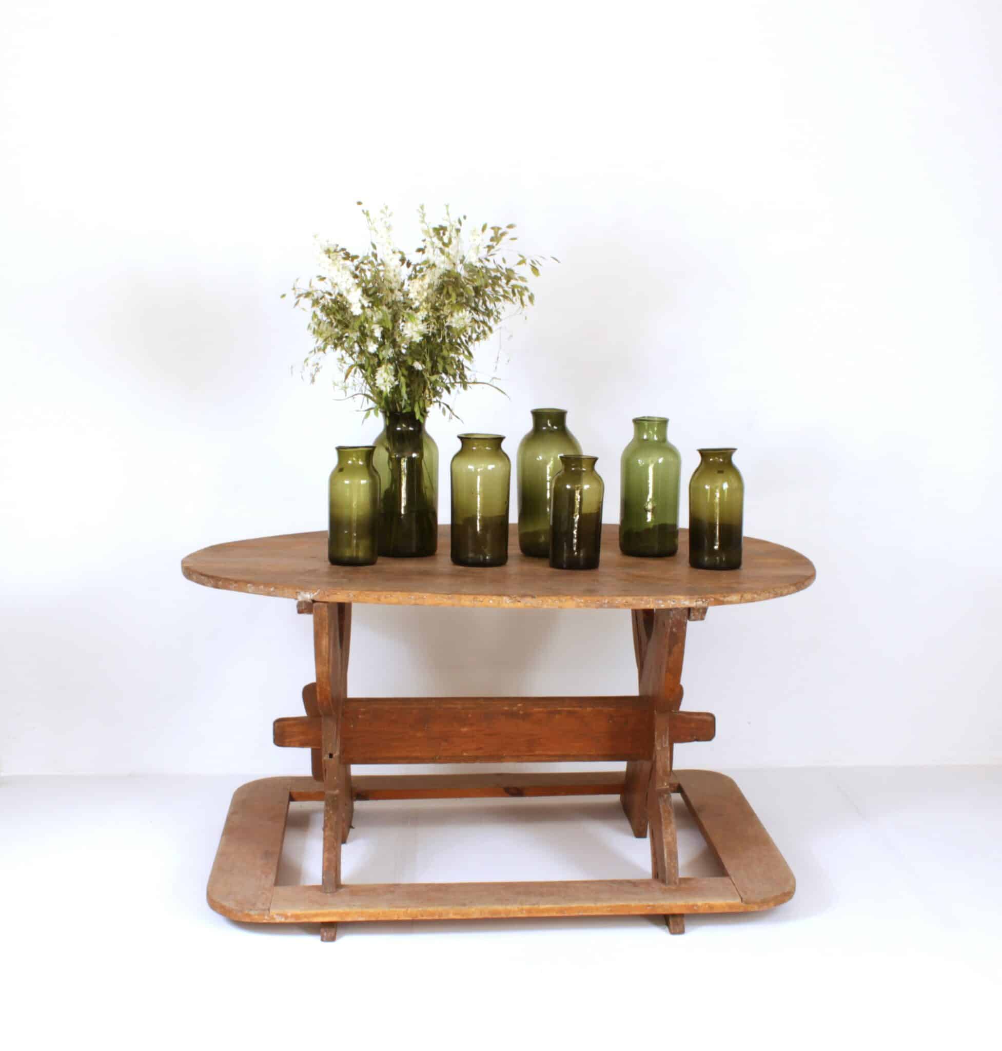 Rustic bistro table - Deulin Antiques Rustic bistro table
