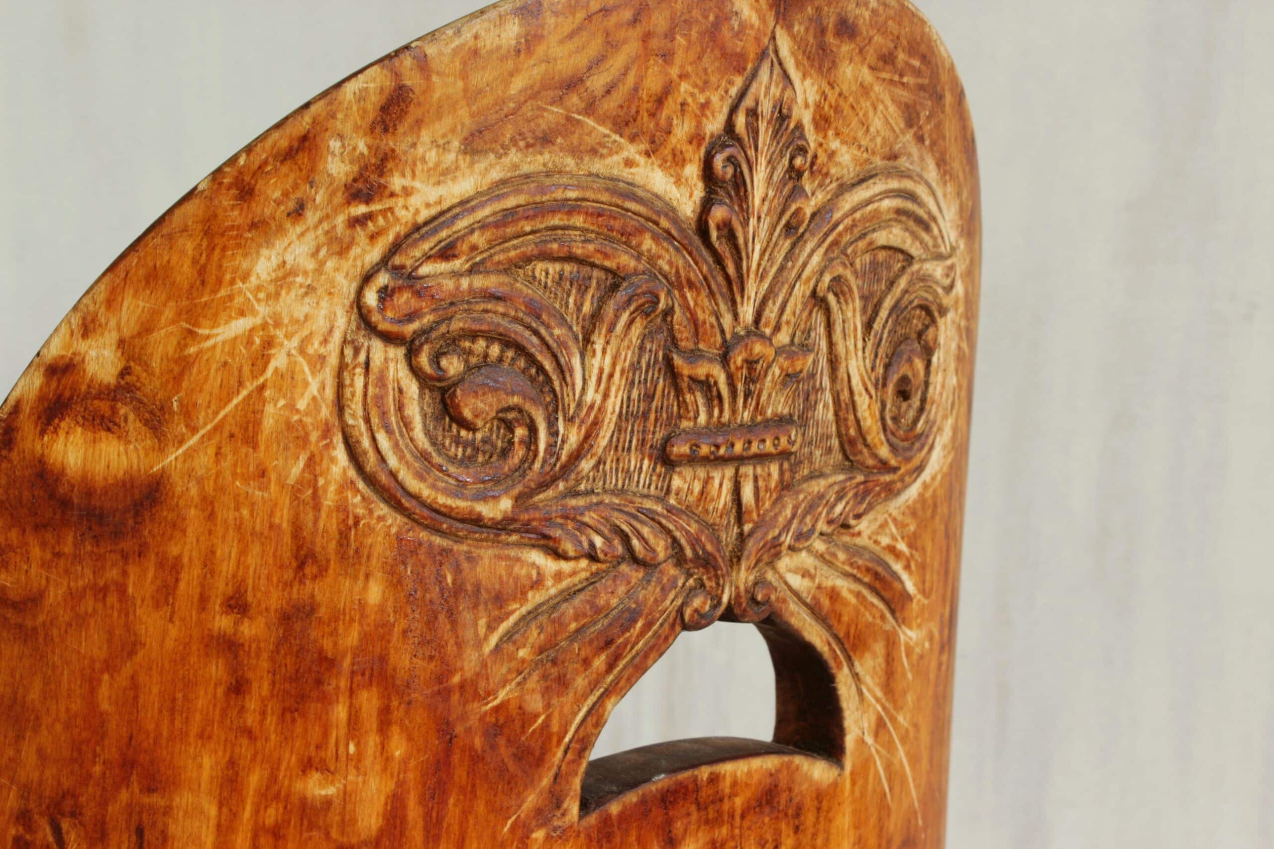 Trunk chair - Deulin Antiques Trunk chair